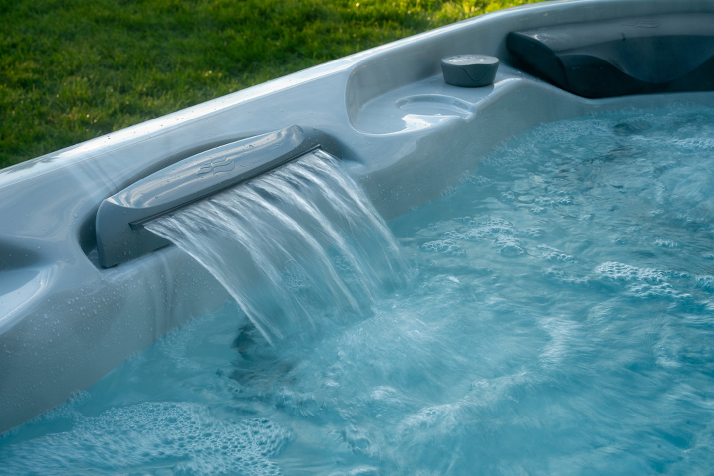 Discover the Best Hot Tub with Waterfall for Your Backyard Oasis ...