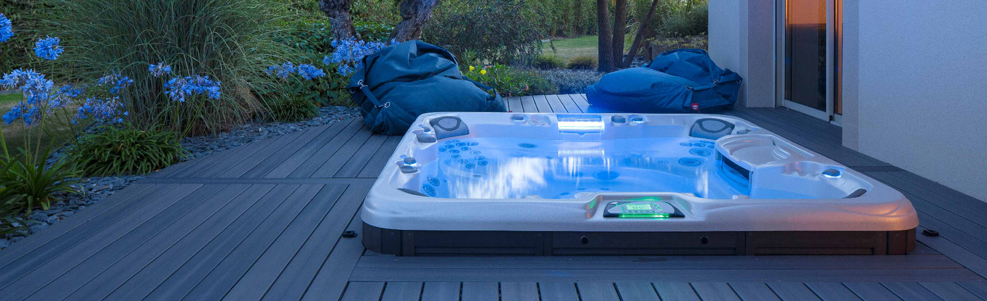 Choosing Your Spa | SundanceSpas.com | Sundance® Spas