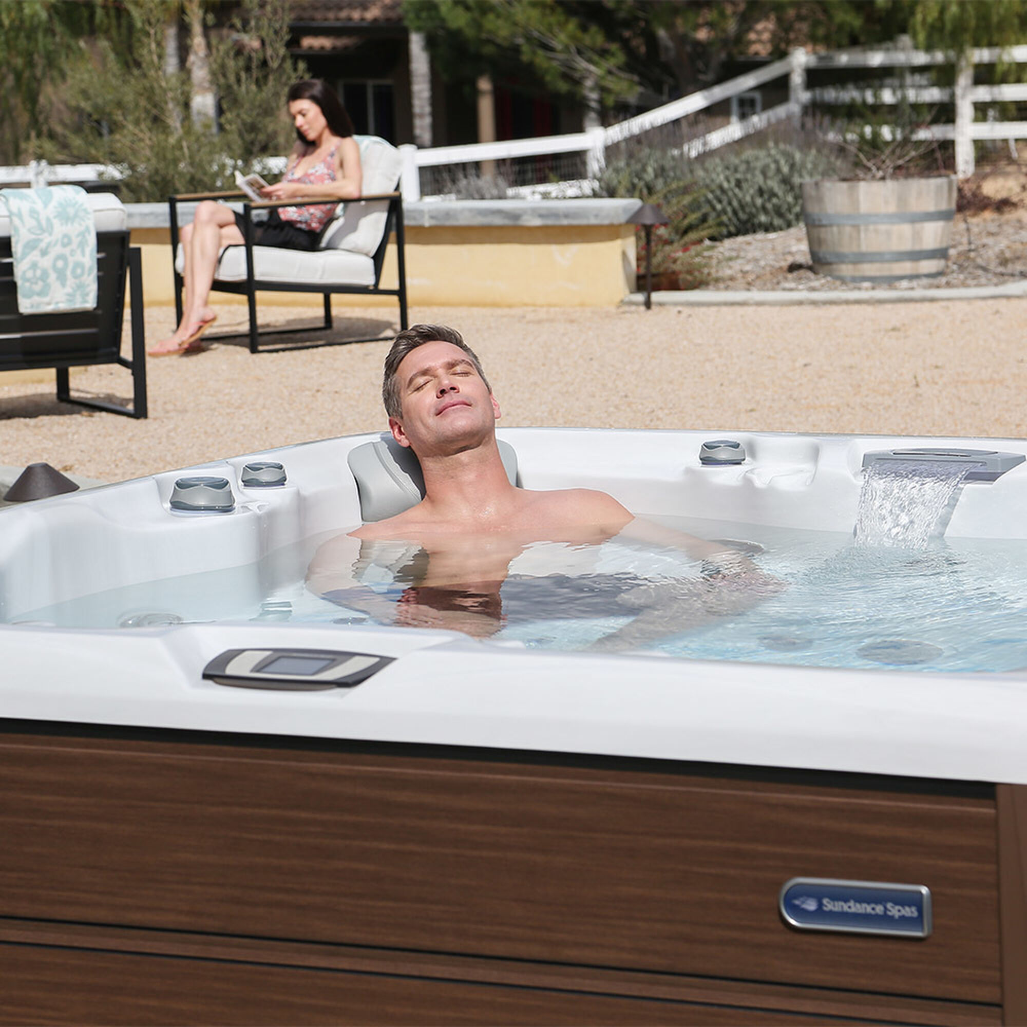 Sundance® Optima® – 880™ Series | SundanceSpas.com | Sundance® Spas